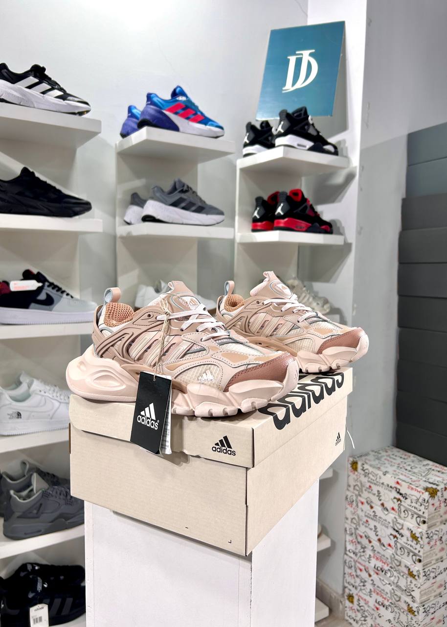 Adidas XLG Runner Deluxe Shoes Golden Rose – D&J
